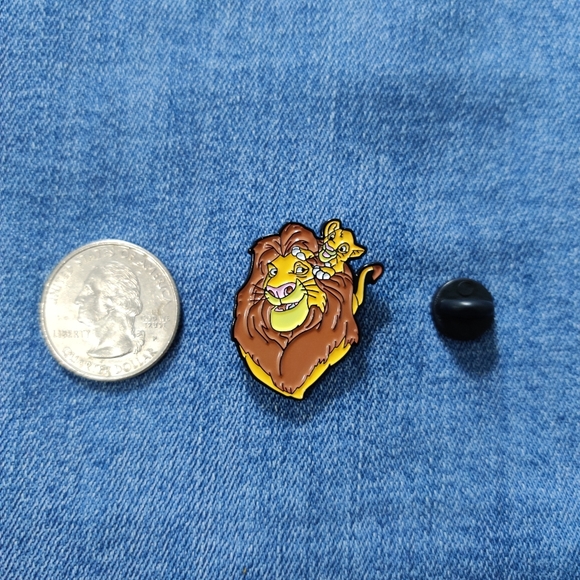 Cassãj | Accessories | Disney The Lion King Mufasa Simba Enamel Pin ...